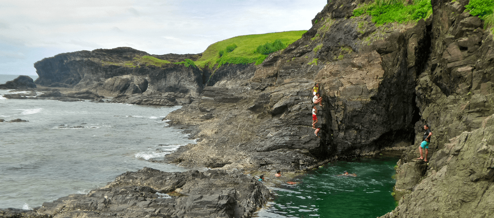Tuwad-tuwadan Blue Lagoon